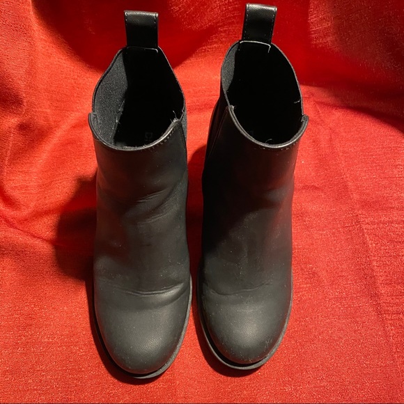 Divided | Shoes | Black Boots Waterproof Divided Size 6 | Poshmark